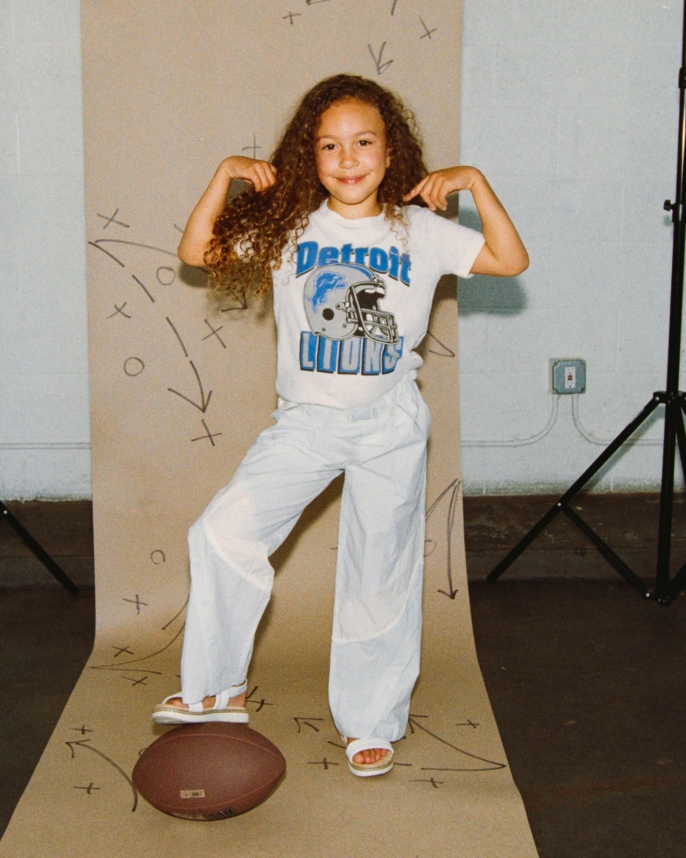 Junk Food - Tween -White Tee Lions Helmet – shopguysngals